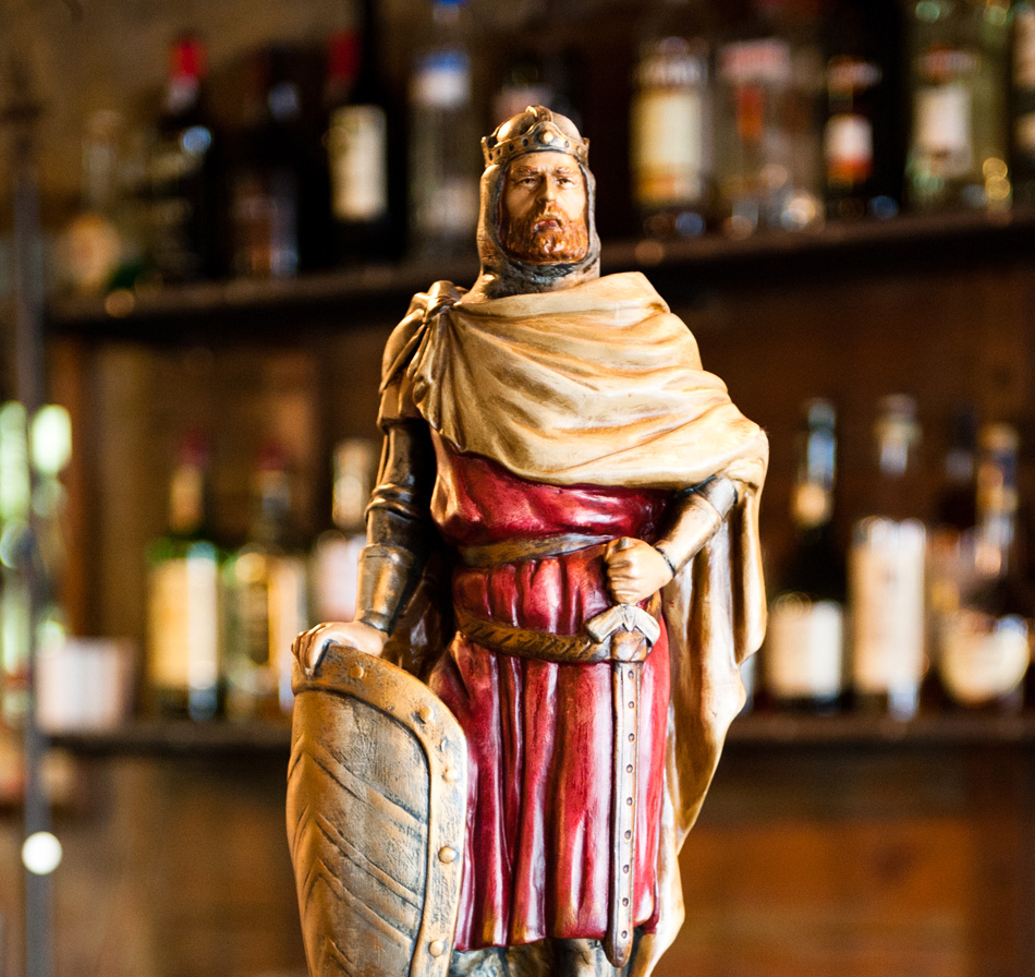 Restaurant – Camelot Maassluis – Camelot restaurant in kasteelsfeer ...
